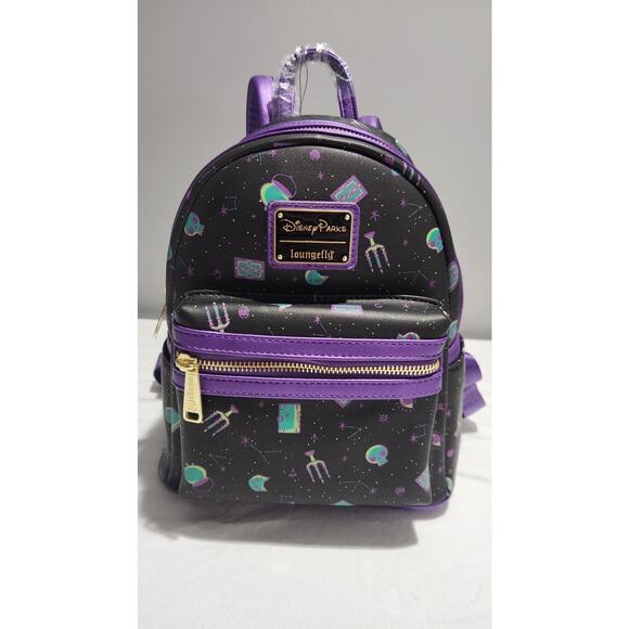 Loungefly | Bags | Disney Loungefly Allover Print Hocus Pocus Mini ...